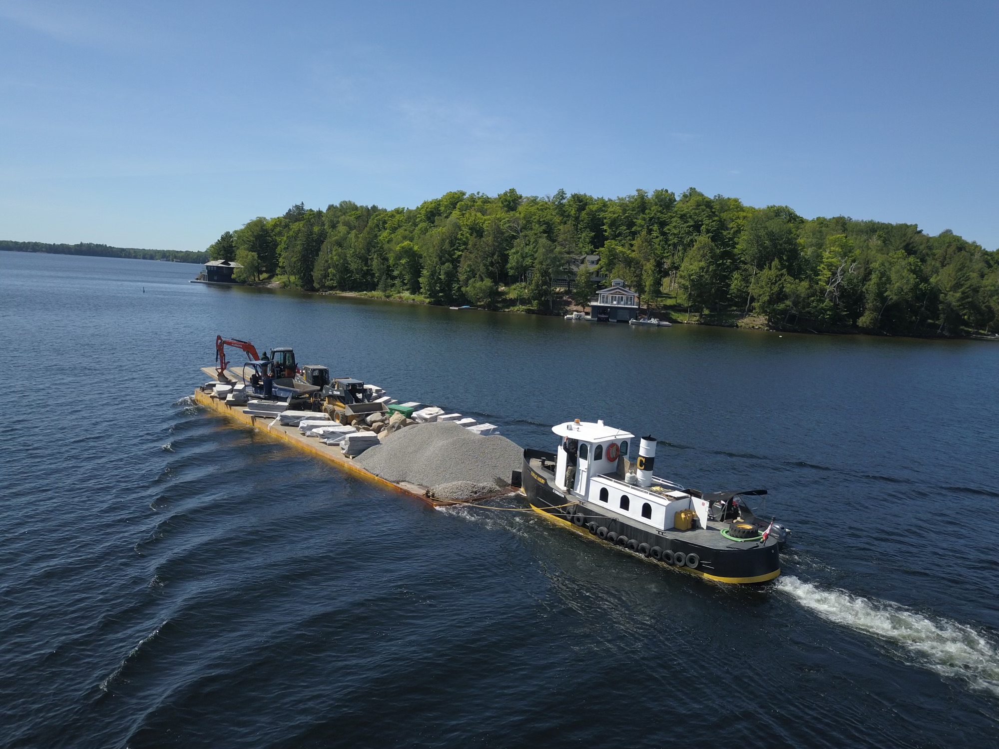 Muskoka Barging Services - Coulsonbros